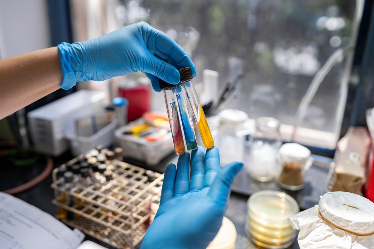 New WHO report highlights progress, but also remaining gaps, in ...