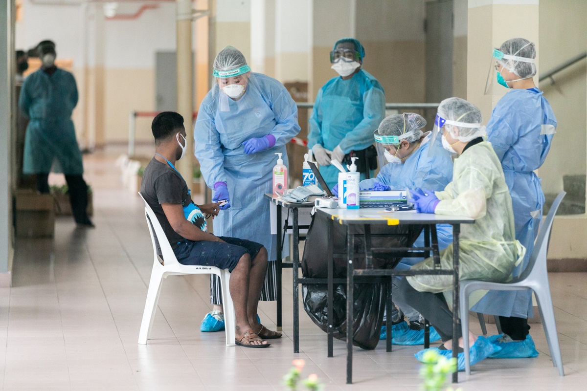 Promoting the health of refugees and migrants during COVID-19 pandemic