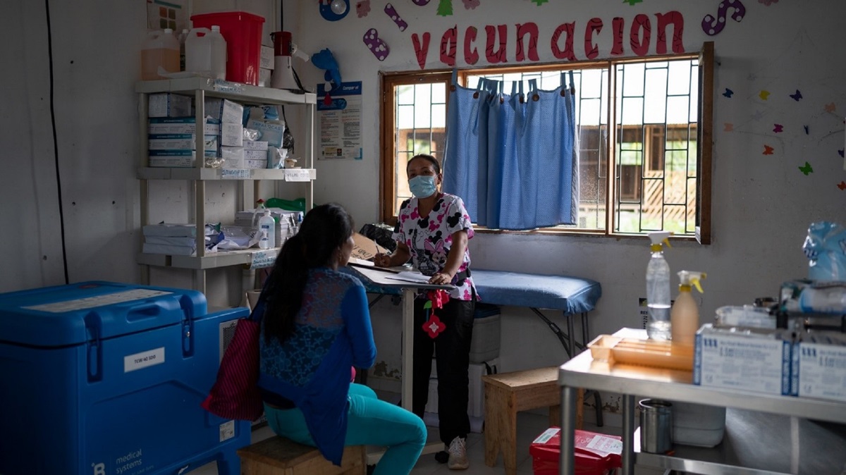COVID-19 vaccination for indigenous populations in Colombia