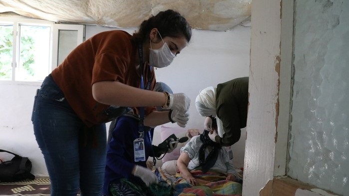 On World Humanitarian Day, WHO recognizes women at the forefront of humanitarian work